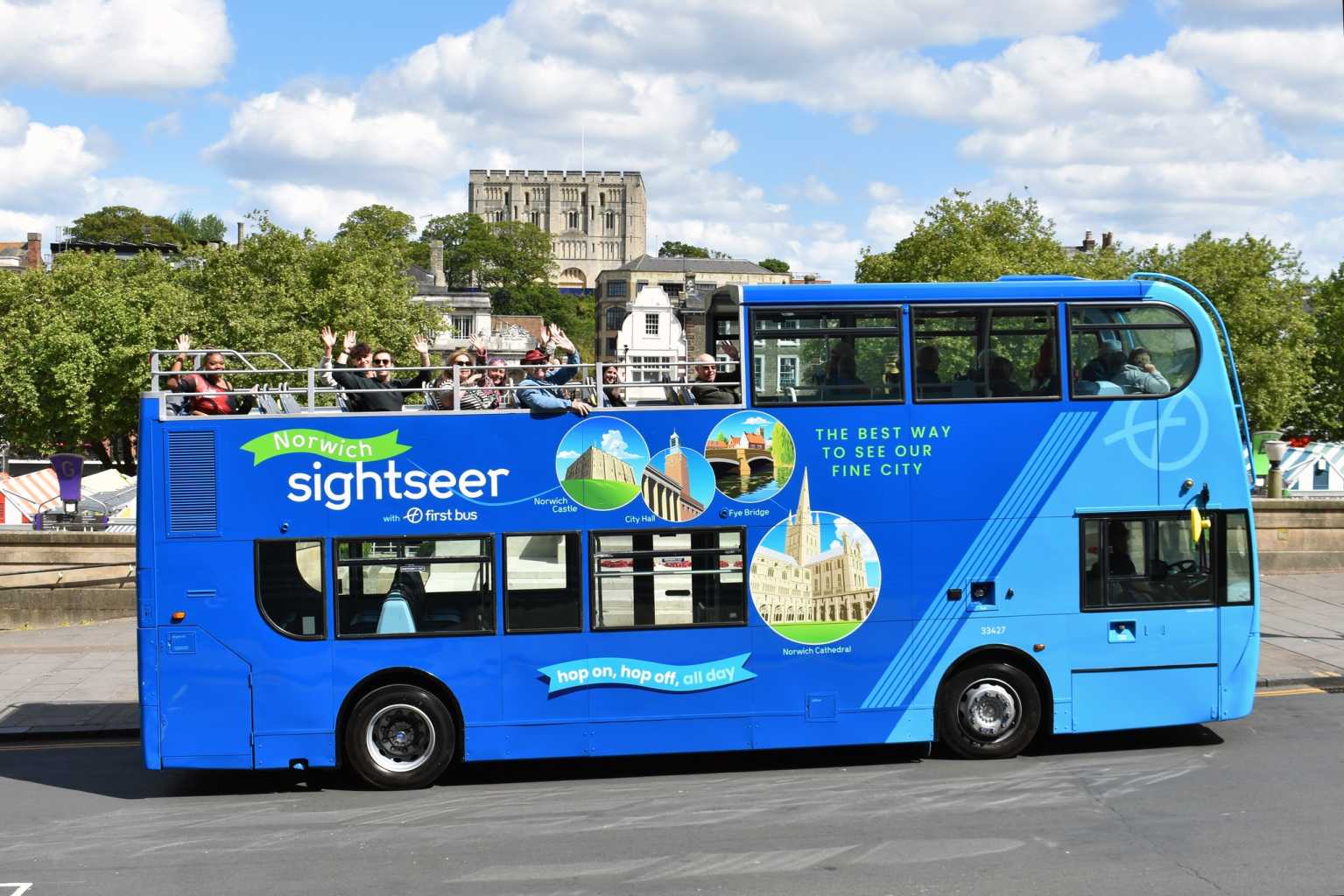 Norwich Sightseer Bus - Sanders Coaches Ltd